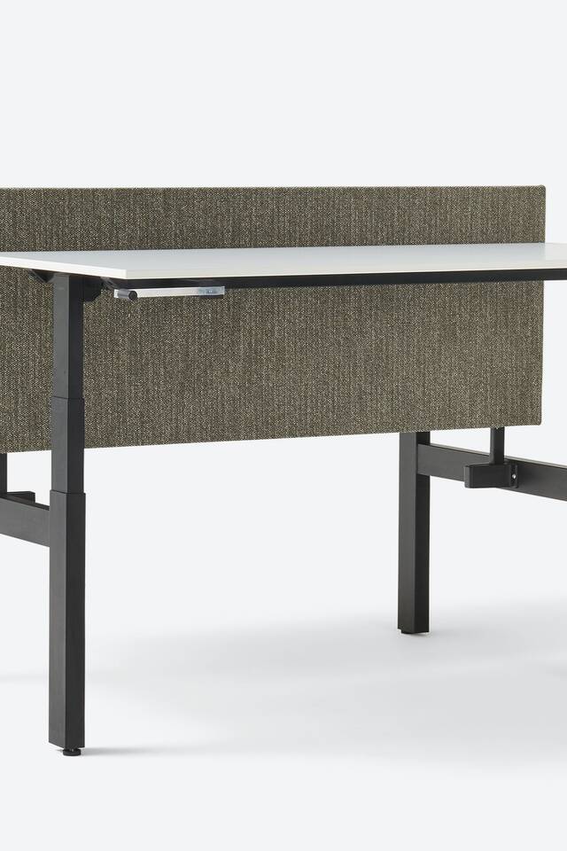 Ahrend creates workstations for TenneT, many of which are refurbished.