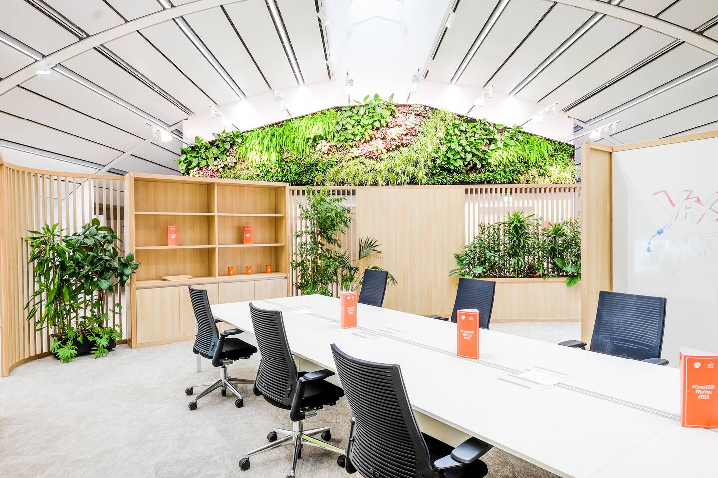 Circular interiors | Ahrend